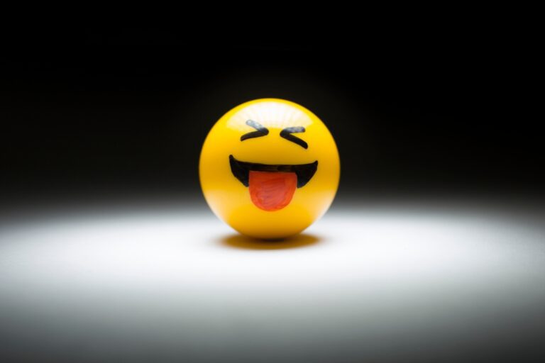 250+ Twitter Bio Ideas & Quotes: Funny, Cool, Witty, Cute